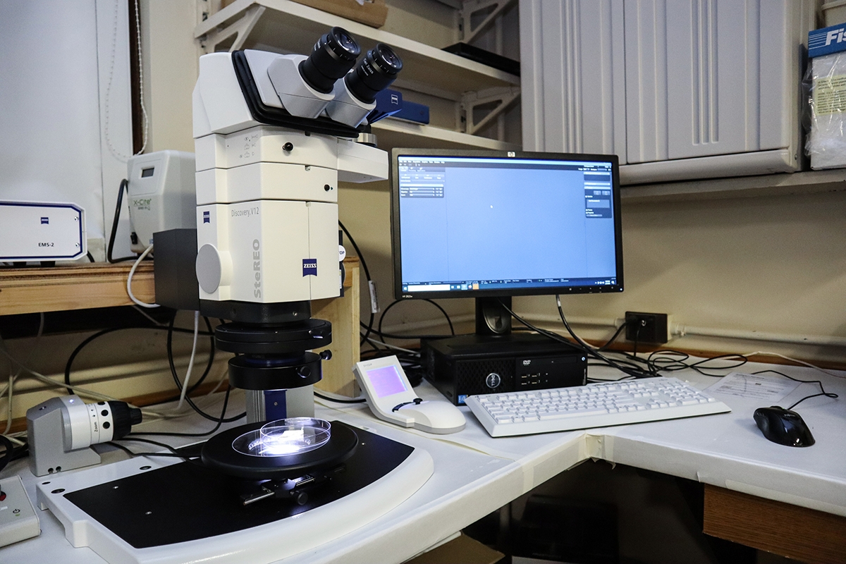 CMF Equipment | Marine Biological Laboratory